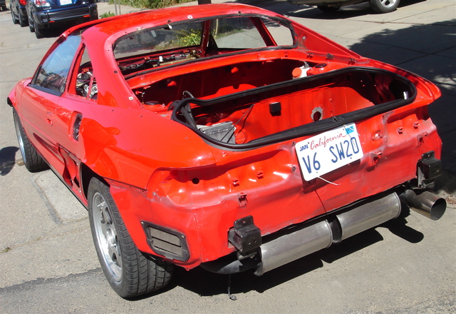 Nearly Stripped Red SW20 MR2 - 03/17/2008